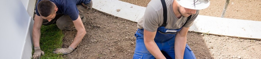 Lawn Care Insurance | Simply Business