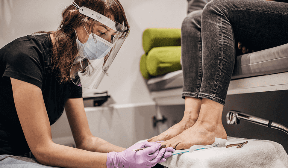 Learn How to Become a Nail Tech - A Simply Guide